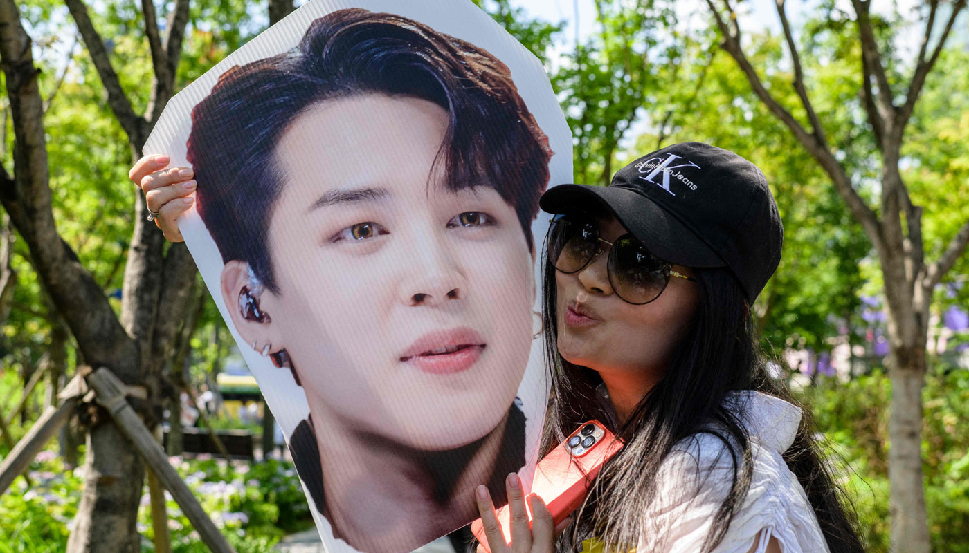 Por que os fãs de BTS são chamados de “army”? Entenda o significado da ...