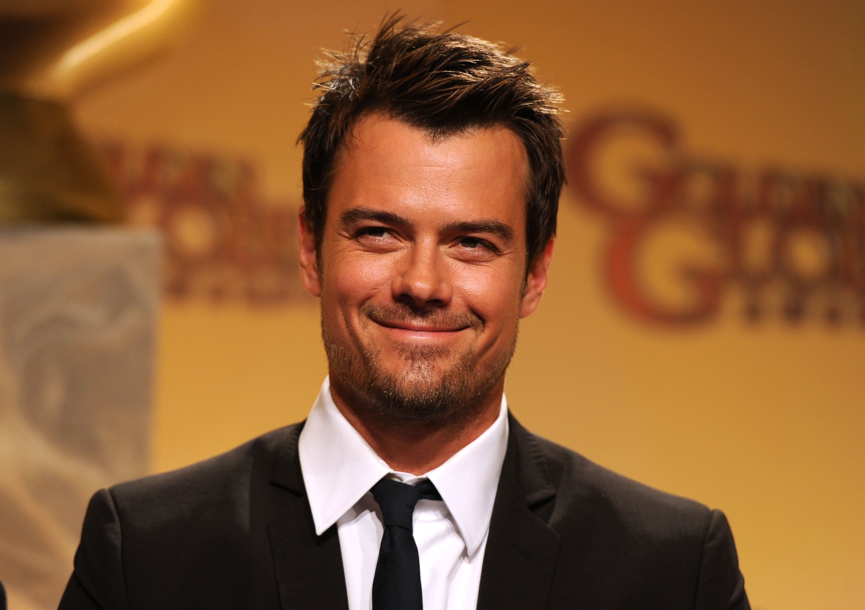 17 atores de Hollywood que são MUITO altos na vida real: você imaginava ...