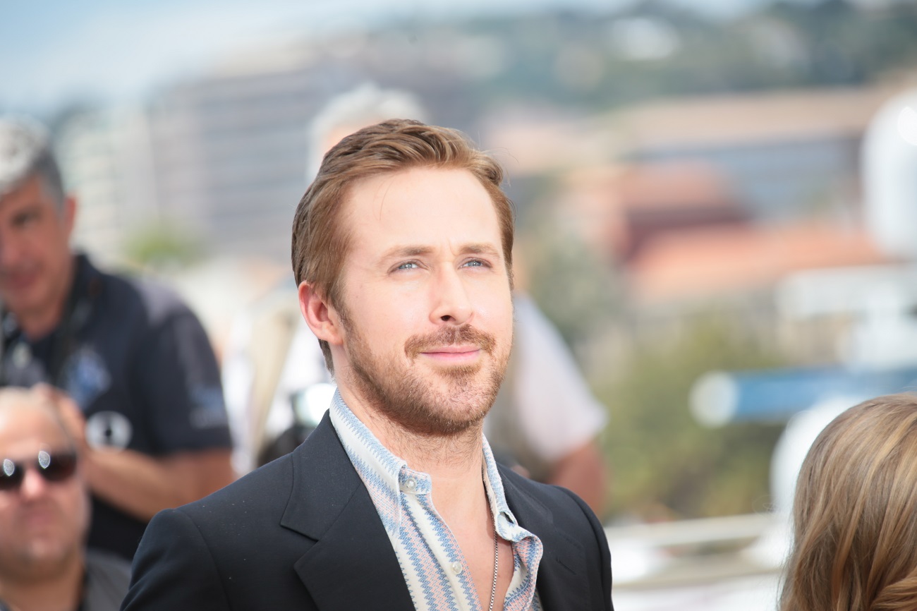 17 atores de Hollywood que são MUITO altos na vida real: você imaginava ...